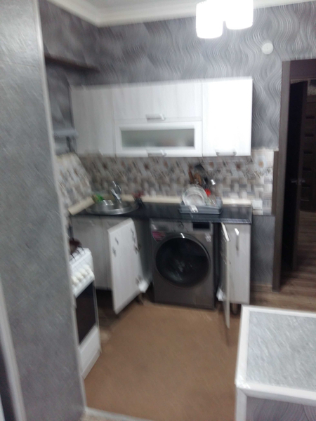 Сдам двушку возле метро Чиланзар.