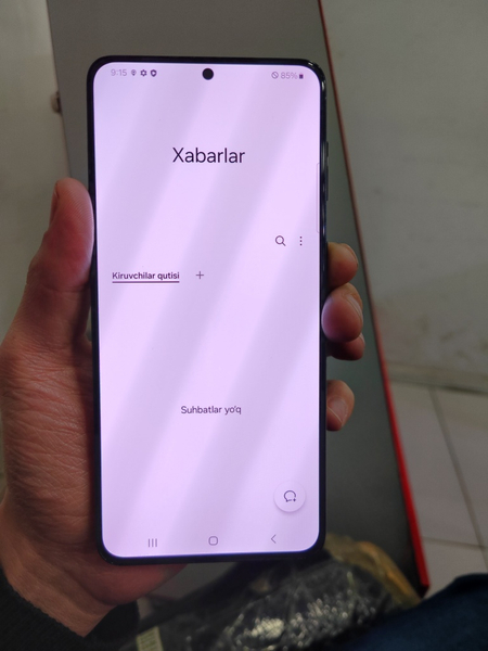 Samsung S21PLUS.   Ideal