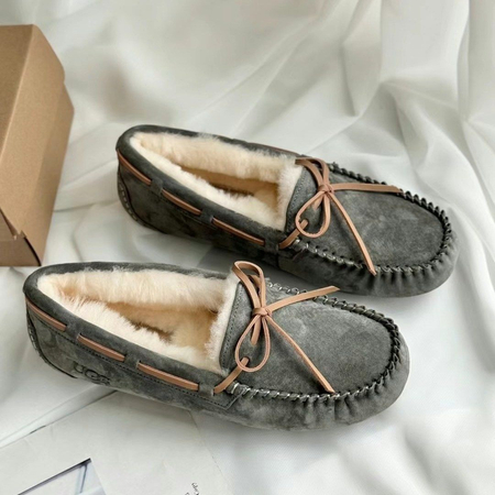 UGG женская обувь утепленная.