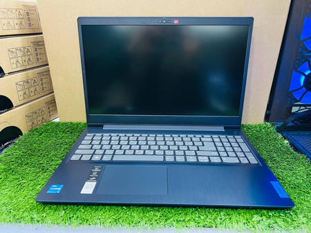 Lenovo IP3, Core i3 11-поколения, 4GB ОЗУ, 1TB HDD, 15,6 FHD