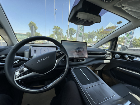 Auto GAC Aion V Plus