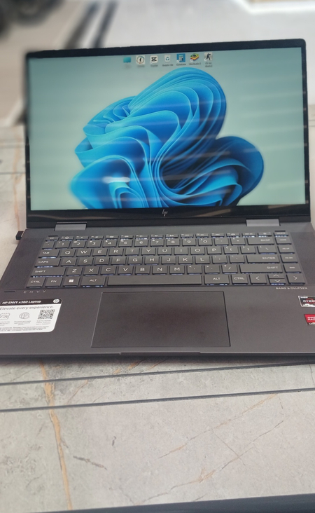Hp envy x360 Ryzen 5 7530U