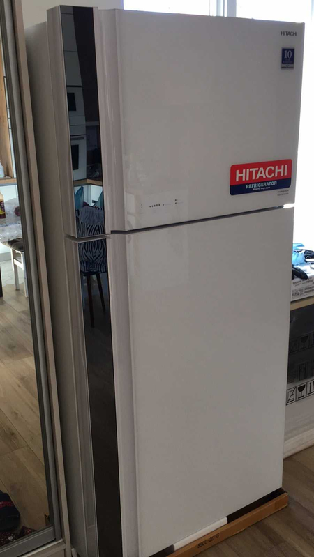HITACHI Холодильники Все Модели Есть в Широком Ассортименте с Доставка