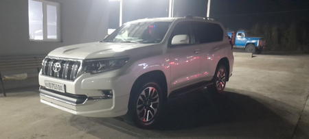 Toyota prado 2023