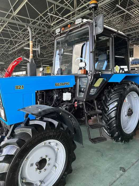 Traktor Belarus 82.1 bolib tolashga
