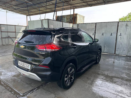Tracker 2 moshina idial