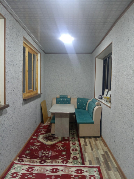 Продаётся 2 Комнатная Квартира