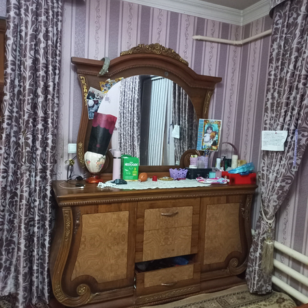 Mebel lola xolati o'rtacha shkafi xolati alo kamplekt