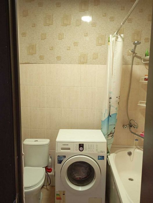 Срочна продаётся  2 комнатное квартира