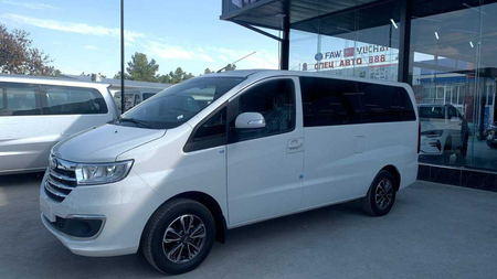 Jac M3 mikroavtobusi 