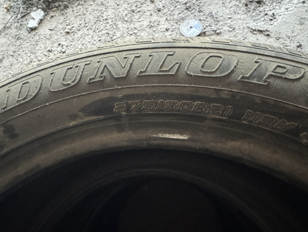 Dunlop 275/50/r21