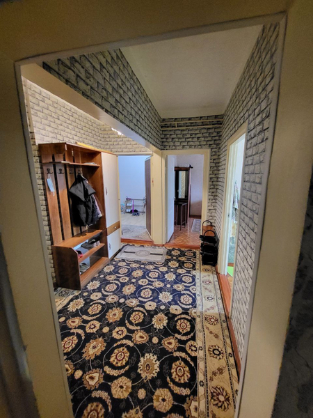 Продам в центре мирабадский район 4 комн.квартиру