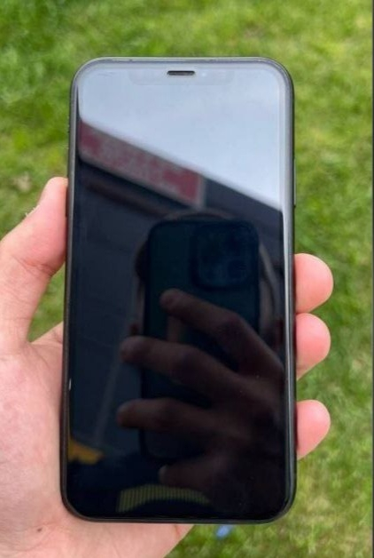 Iphone XR sotiladi