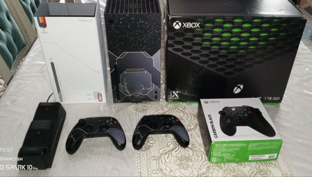 Xbox series x 1TB в идеальном состоянии как новый