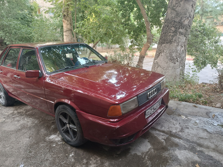 Продам срочно Ауди 80