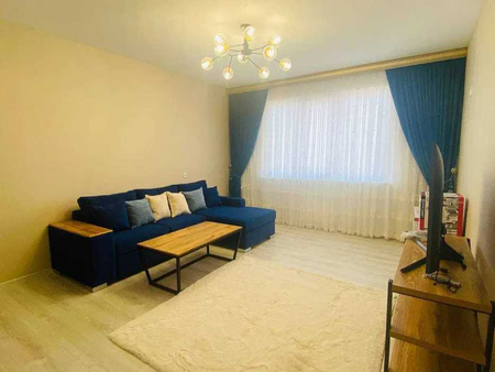 A19 JUST for YOU  Beautiful 2/3/5 aprtment for RENT