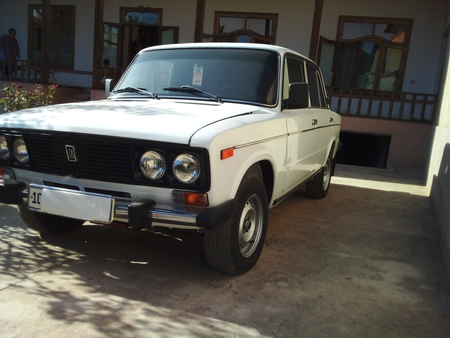 Vaz 2106 sotiladi 1995