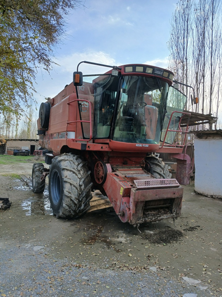 CASE ||| 2366 AXIAL-FLOW 2003