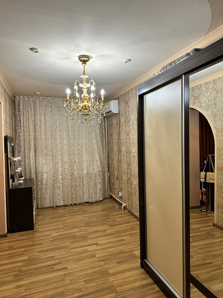 Ц1 продается 4/4/4 108 КВ с мебелью и техникой