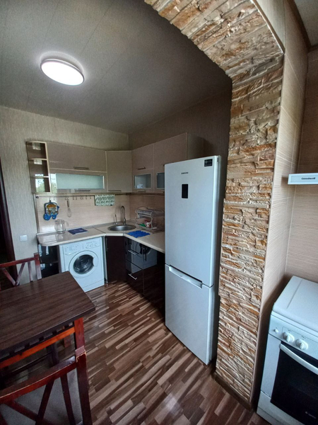 Продаётся квартира на Юнусабаде Евроремонт 2/5/9 Меб+Техника 57м²