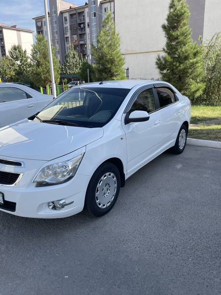 Продаю автомобиль