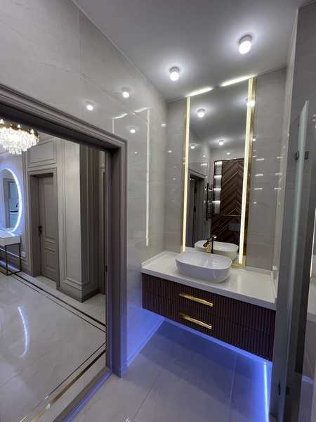м Айбек NRG premium class новостройка 3/10/12 с новым евроремонтом