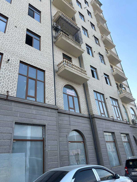 Продается  трехкомнатная квартира с  евро ремонтом