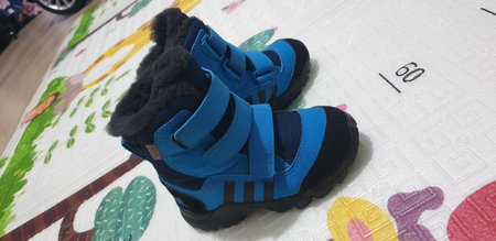 Сапожки теплые влагозащитные Adidas и ботиночки демисезонные Waikiki