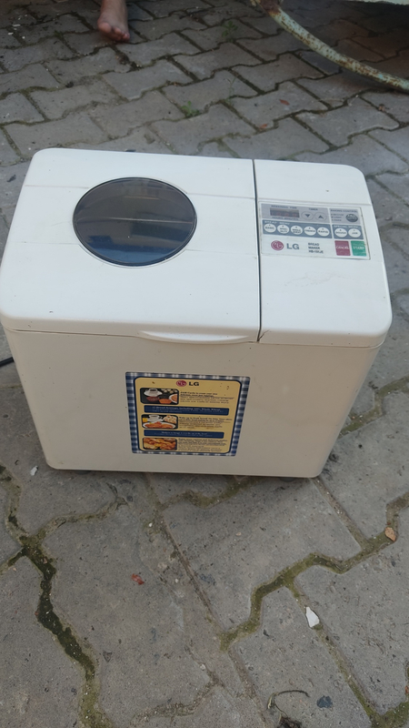 Продается Хлебопечь