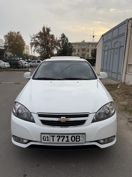 Gentra 2022 oq top toza