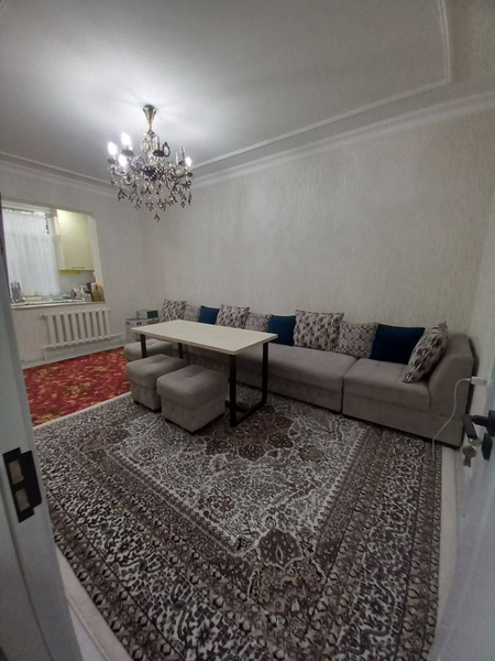 Чиланзар 14 3в4 комнатная балкон 1.5*3 отличная локация