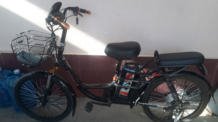 Sotiladi xolati ideal 1 kishi haydagan elektro volosiped