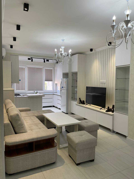 Новостройка, Паркентский, 2/6/9, 56 м², дизайнерский ремонт