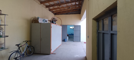 Noturar bino Sotiladi Tayyor biznesi bilan