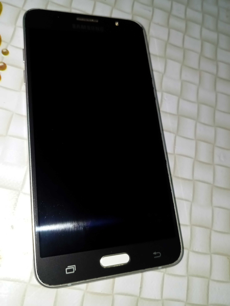 Samsung J7 ekran kuygan qogan hamma yogi zor