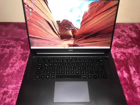 Huawei Matebook D16 8/512GB