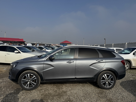 Lada vesta SW cross 2019 mehanika