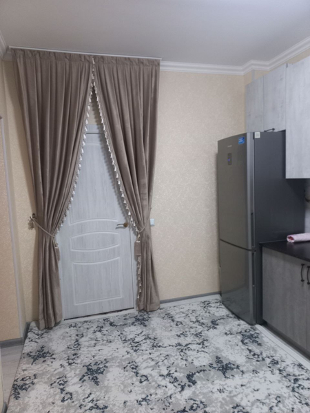 Продаётся отличная квартира с мебелью и техникой.