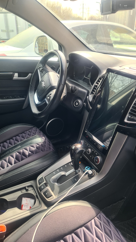 Продаю любимую Captiva 3