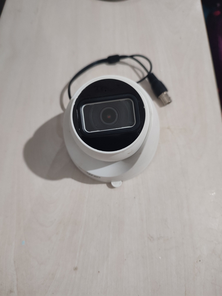 Video registrator va ichki tashqi qamera