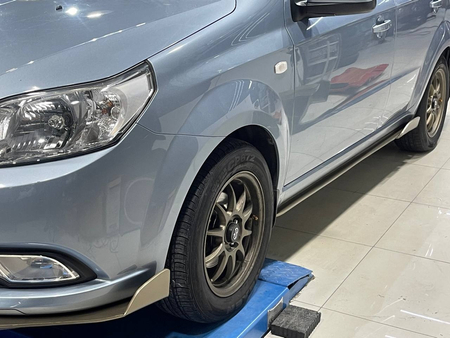 Nexia R3 Tuning  Бампер. Stealthside  Сплитеры Комплект.