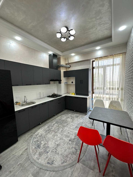 Срочно 3в4 ком Карасу 6  87 м²