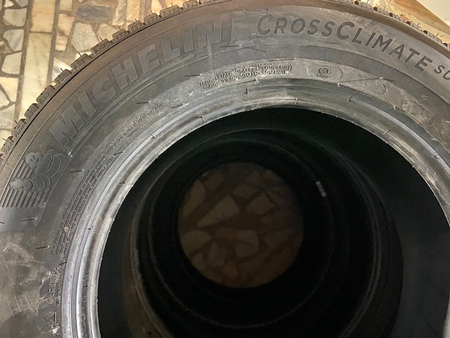 Продаются шины Michelin Crossclimate SUV R17
