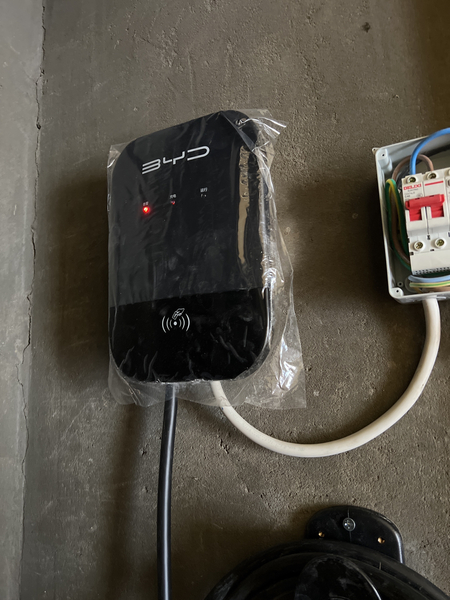 Elektrik hizmati montaj