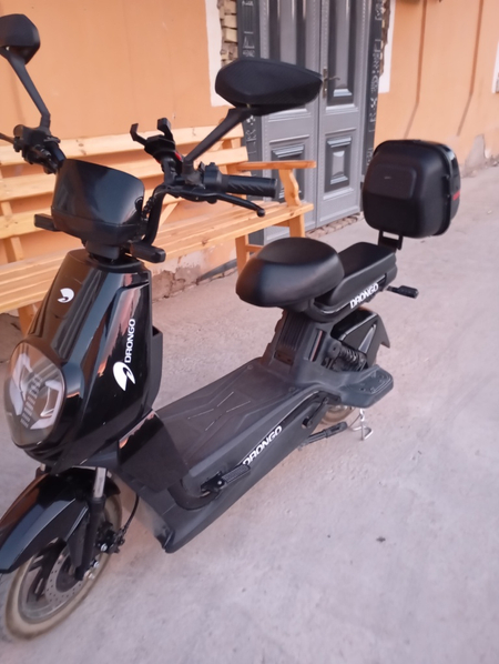 Skuter Drongo,  1009 km kaska zaryadka joyinda, yuriwi zor