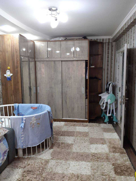 Метро Айбек 1/8/9 39м2 СРОЧНО
