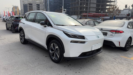 Gac aion v+ 7 kishilik elektromobil sotiladi