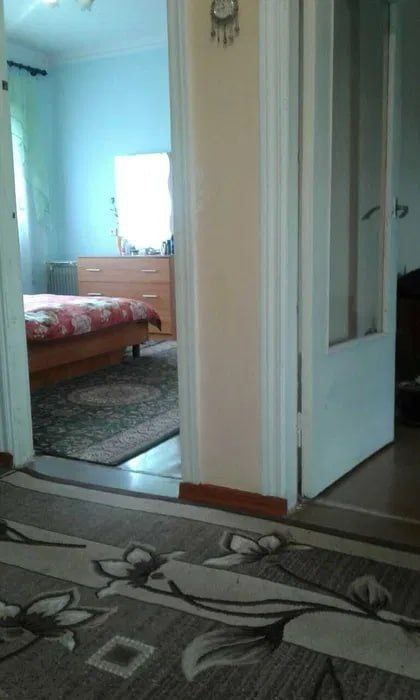 двухкомнатная квартира на Юнусабаде, 18 квартал, в кирпичном доме