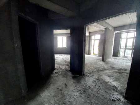 Продам квартиру 2х комнатную (Коробка без ремонта)