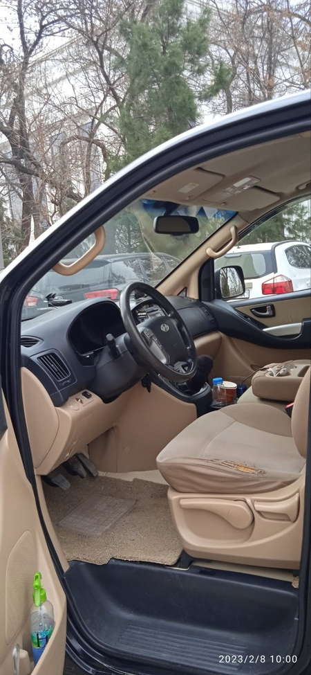 Hyundai Starex H-1